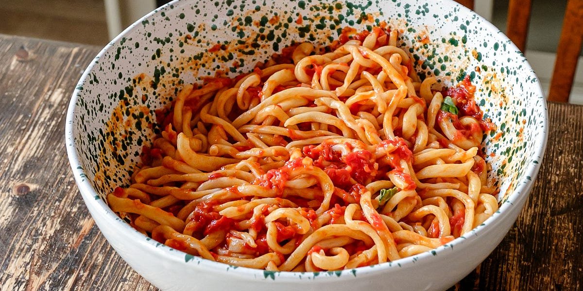 Tuscan Pici Pasta with Garlic and Olive Oil - Cooking Italiano